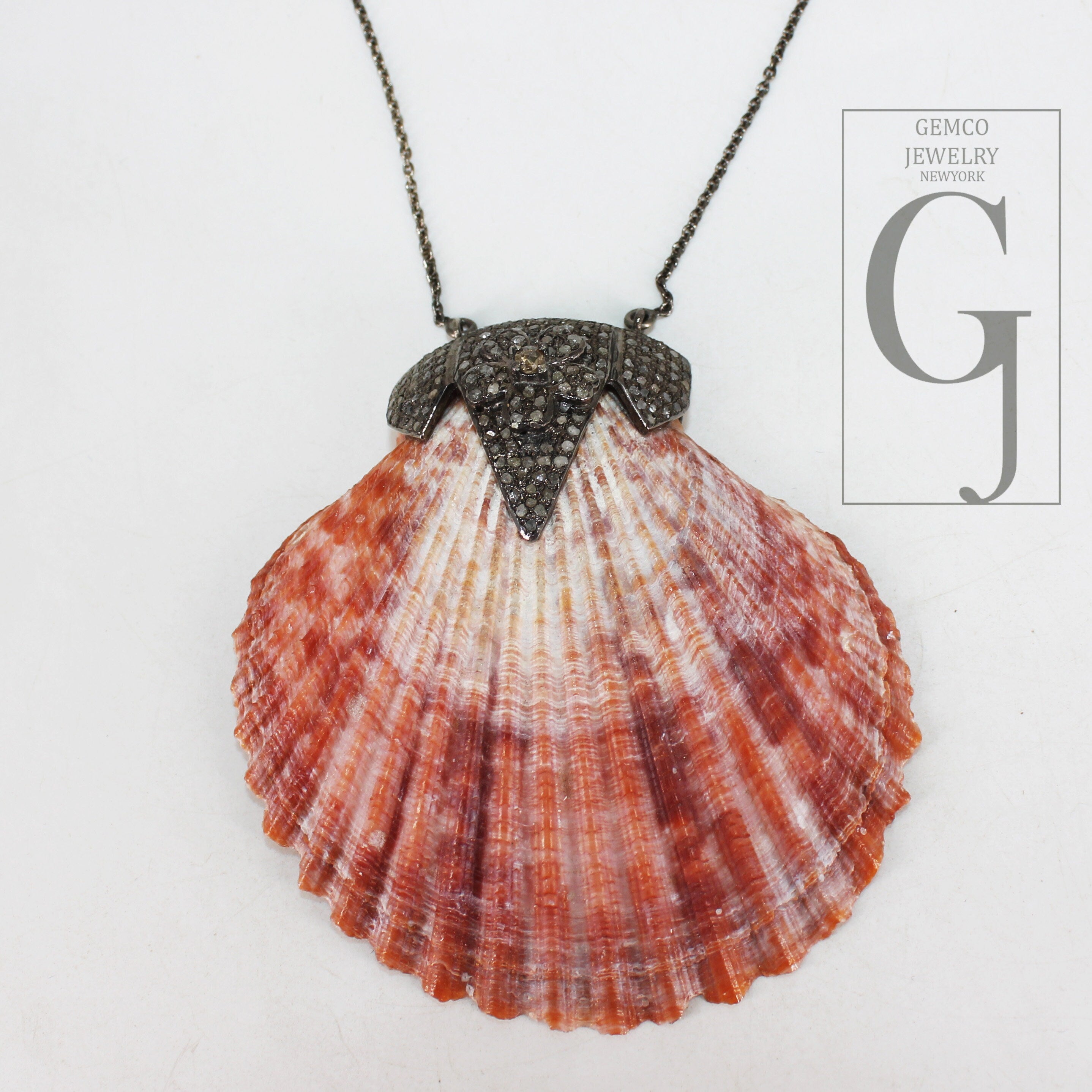 Beautiful Jumbo Scallop Red Sea Shell Pendant Rosecut Pave Diamond Pen ...